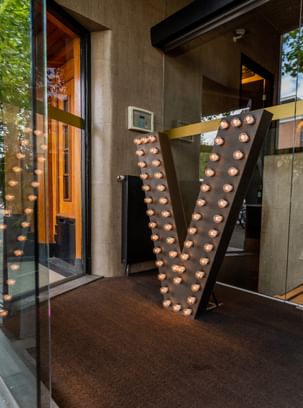 Hotel V | Standard Double Room